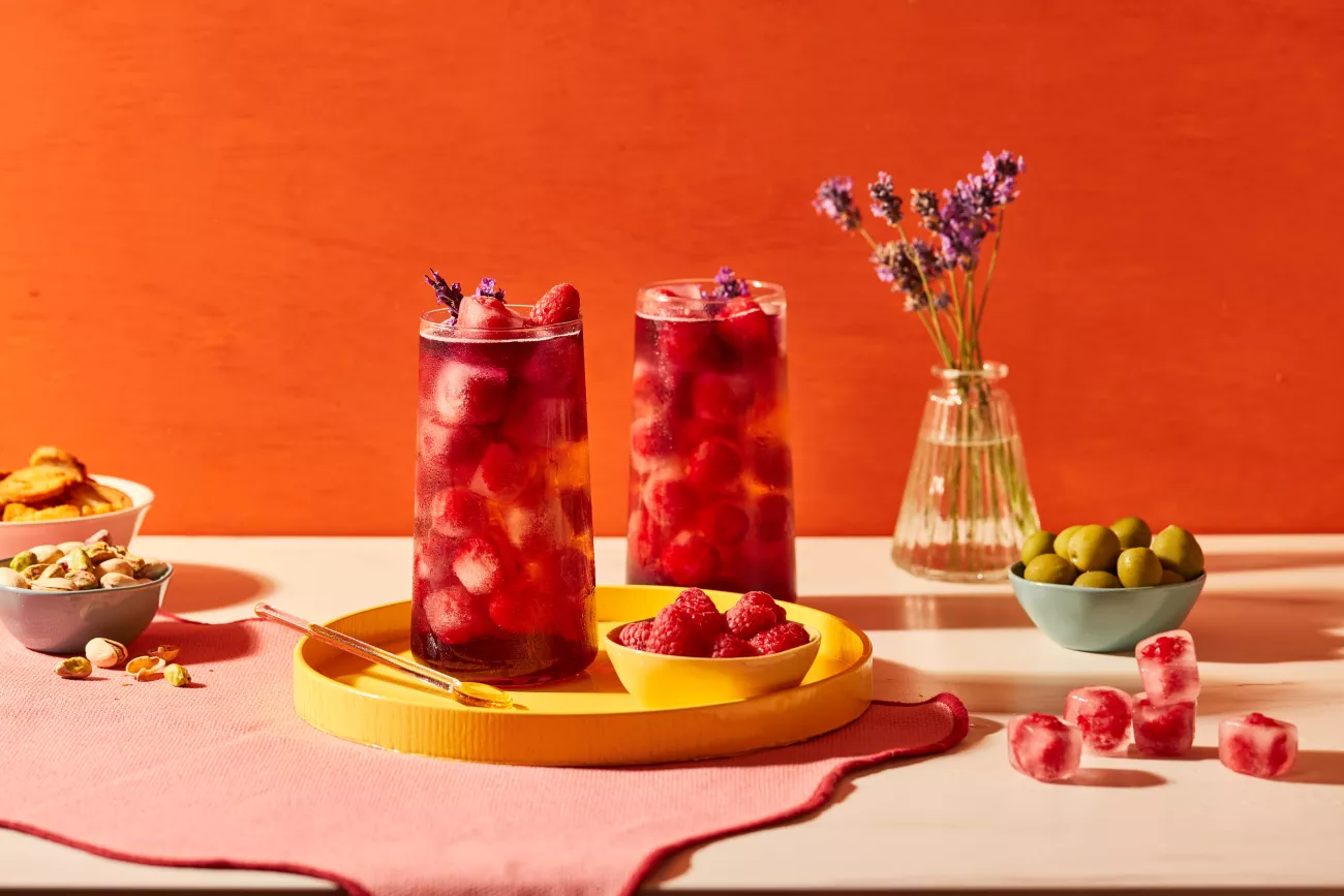 KOMBUCHA: RASPBERRY AND LAVENDER FIZZ | Lipton